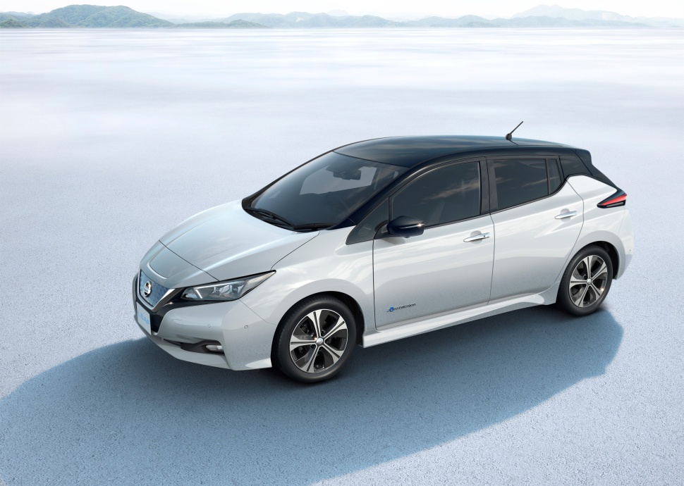 Nissan Leaf II (ZE1) 40 kWh (150 Hp)